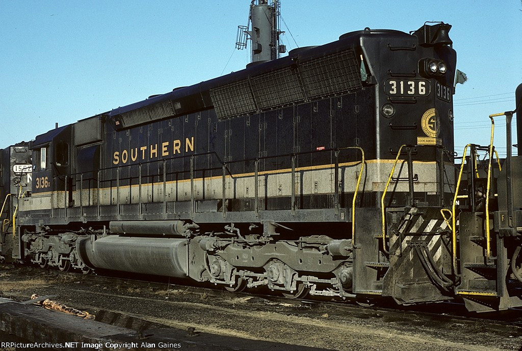 SOU SD45 3136
